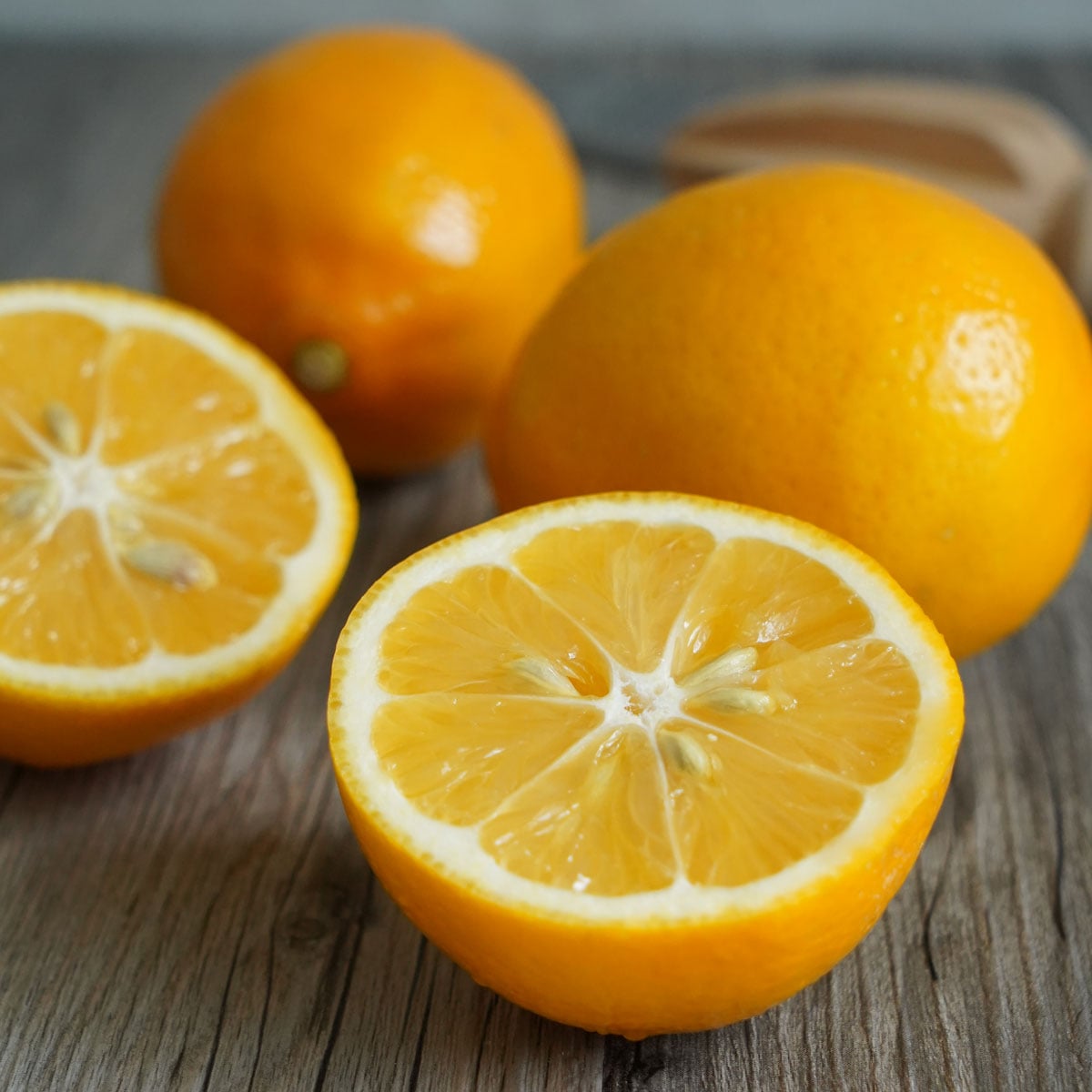 What Are Meyer Lemons?