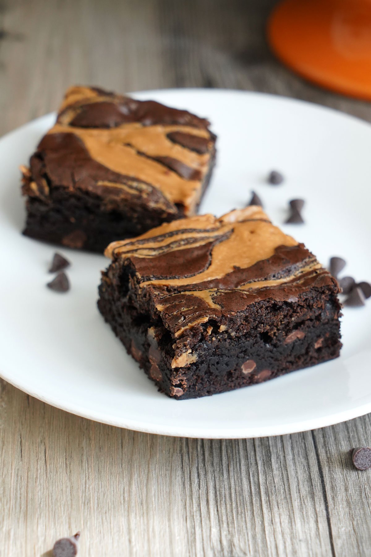 Peanut Butter Swirl Brownies | DessArts